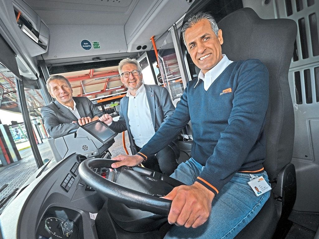 Mit dem Busführerschein in ein neues Leben