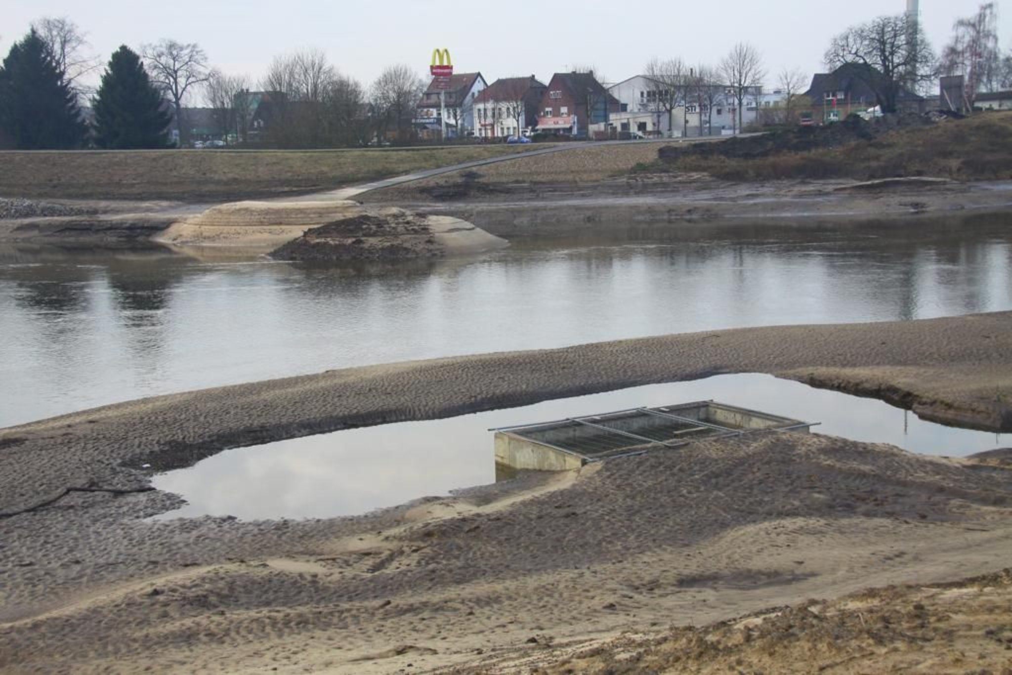 Die Ems in Greven nach dem Hochwasser