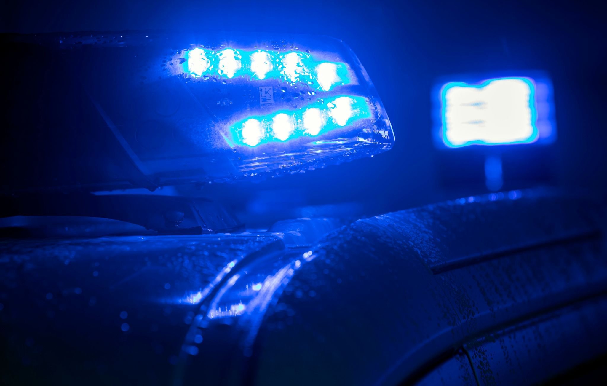 Sexuelle Belästigung Mann Greift Frau Plötzlich In Den Schritt