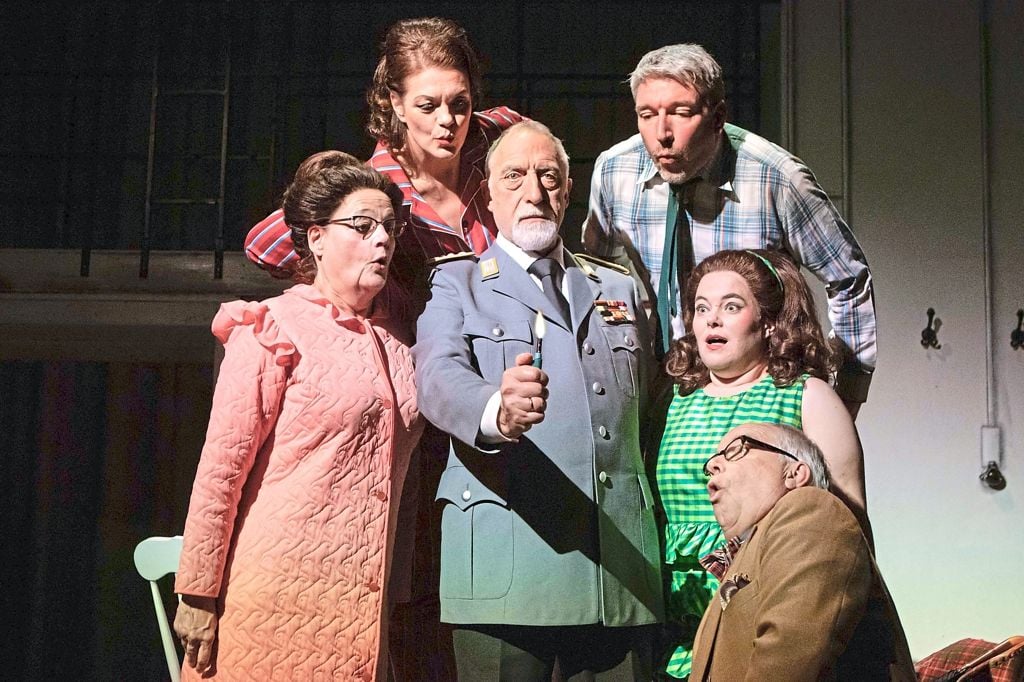 Wenn das erste Lichtlein brennt