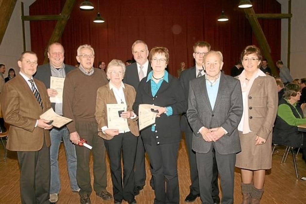 Sechs Ausgezeichnete