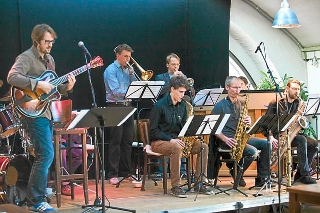 Mini Big Band begeistert beim Jazz-Bistro