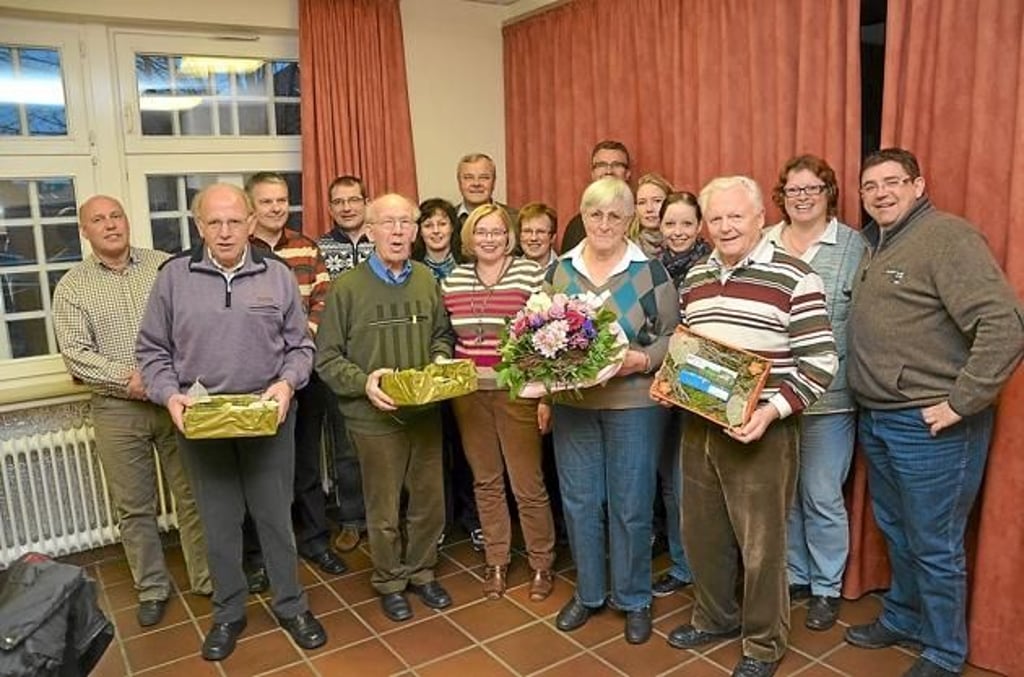 Laienspielschar verabschiedet Trio