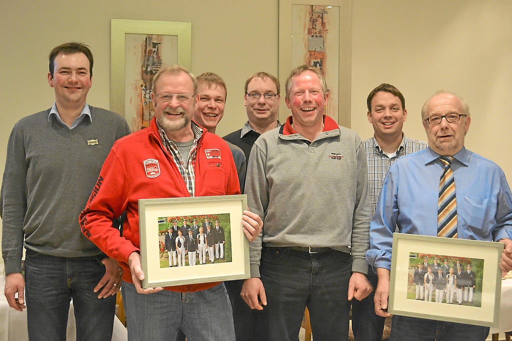 Neue Vorstandsspitze gewählt