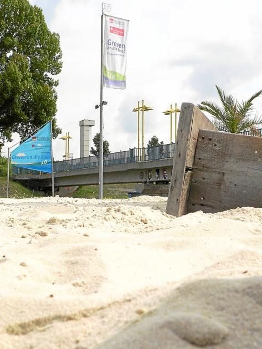Nichts los am Beach / Touristen kommen dennoch nach Greven