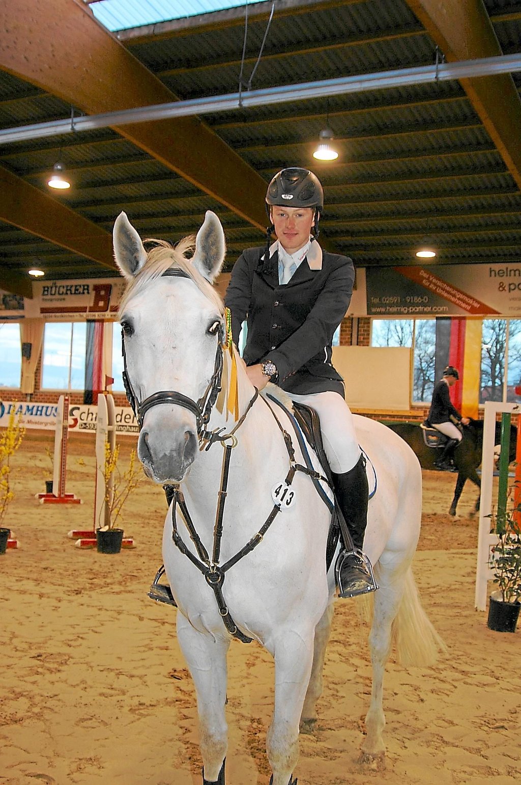 Maintz gewinnt S-Springen