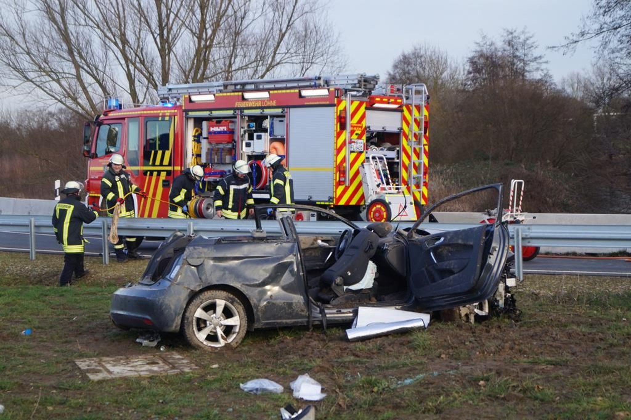 Drei Schwerverletzte nach Unfall an A30-Zubringer in Löhne