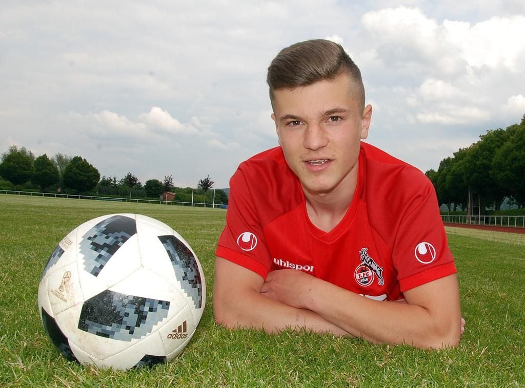 Höxteraner Marlon Becker geht ins Fußballinternat nach Köln