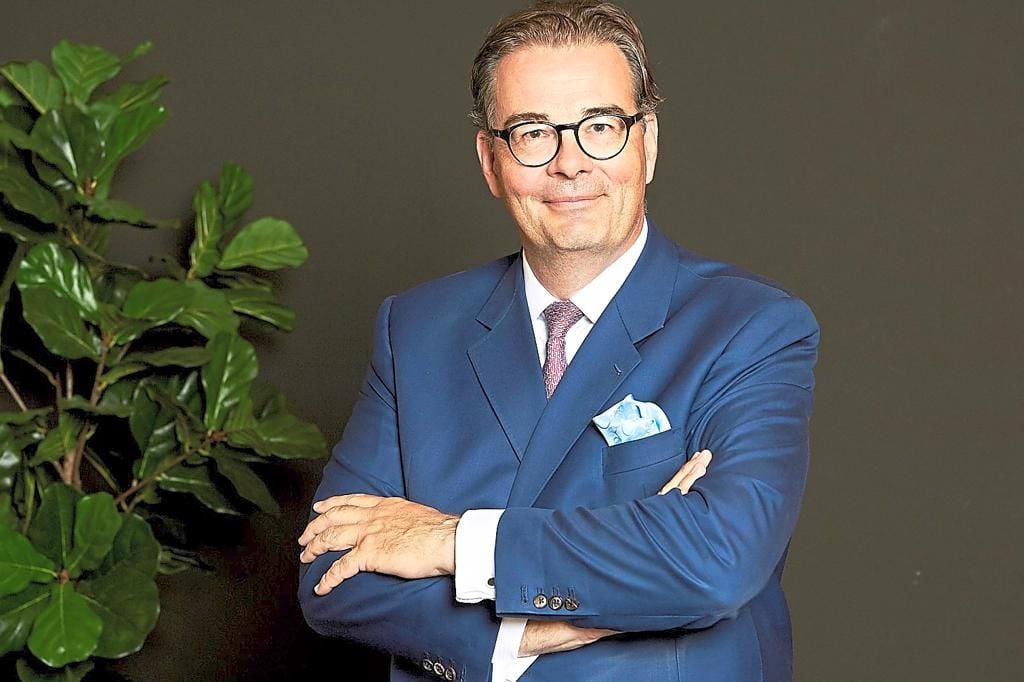 Häcker wächst erneut weiter