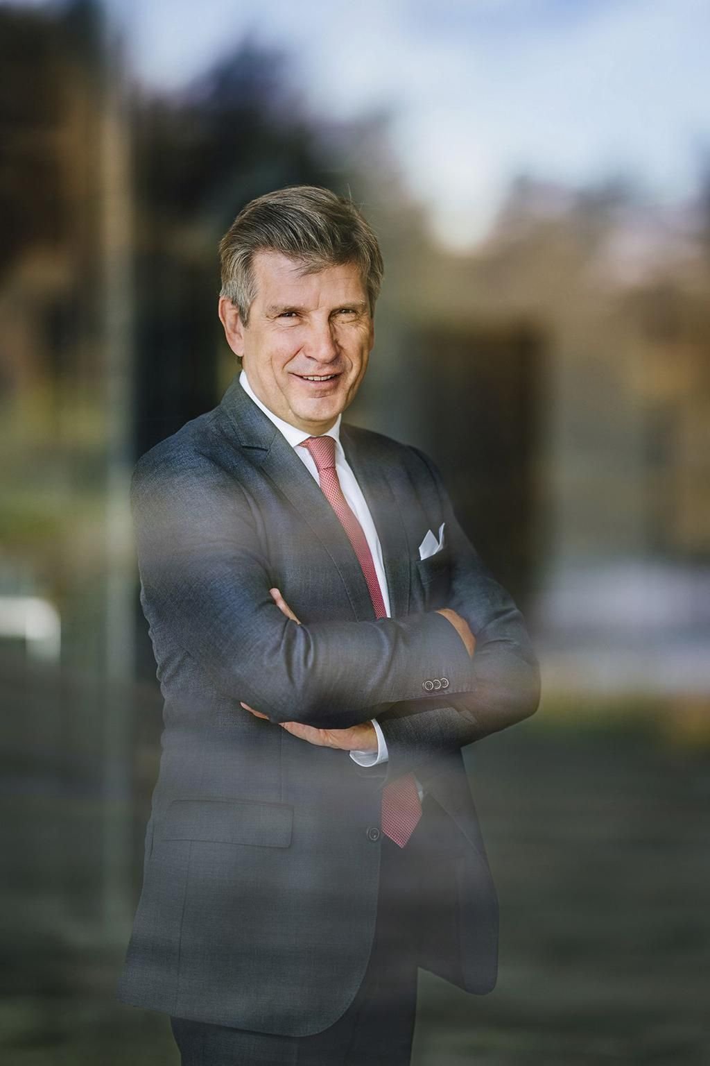 Bertelsmann Stiftung muss kürzer treten