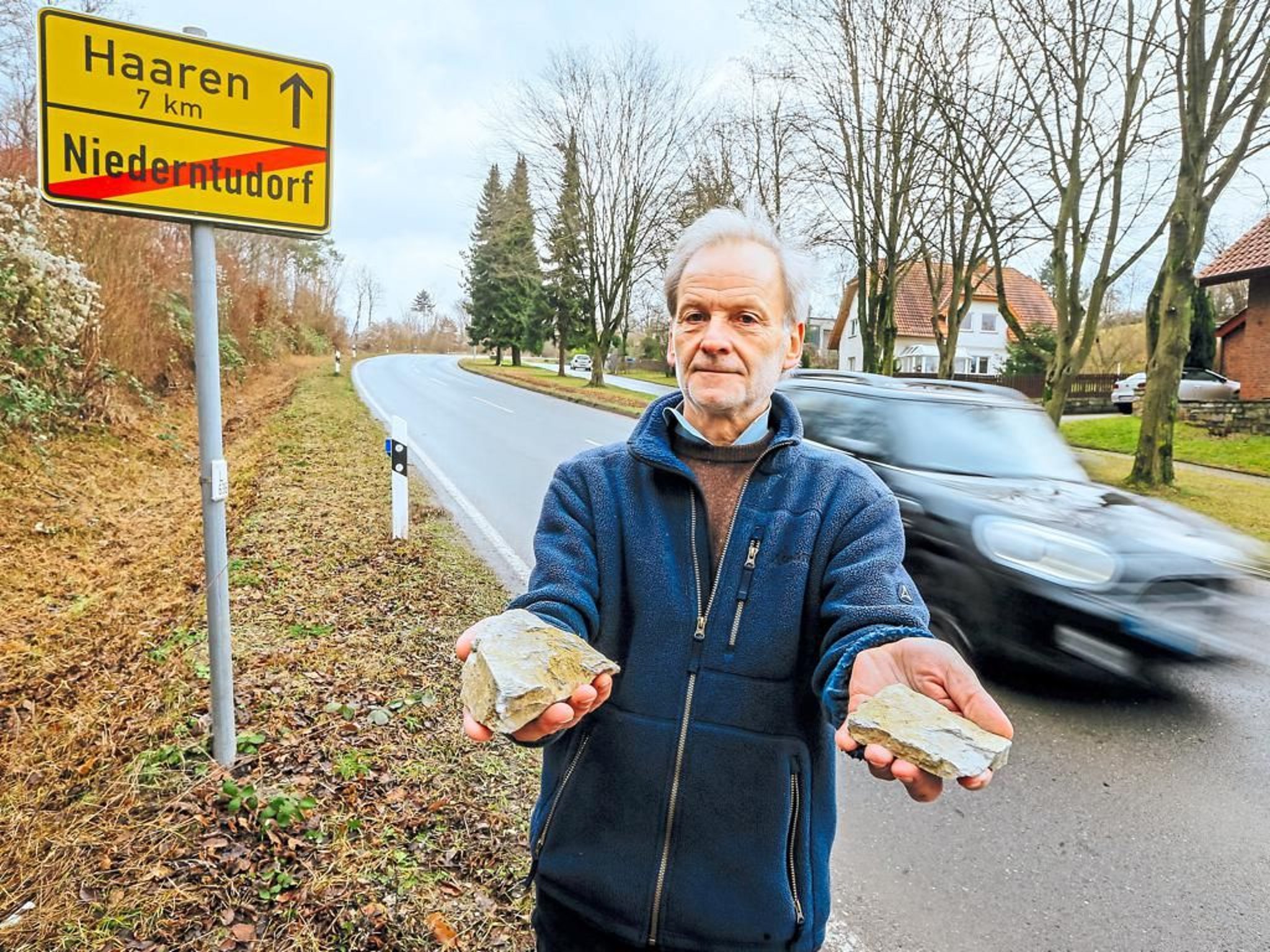 Bürger besorgt: Steine im Tiefflug