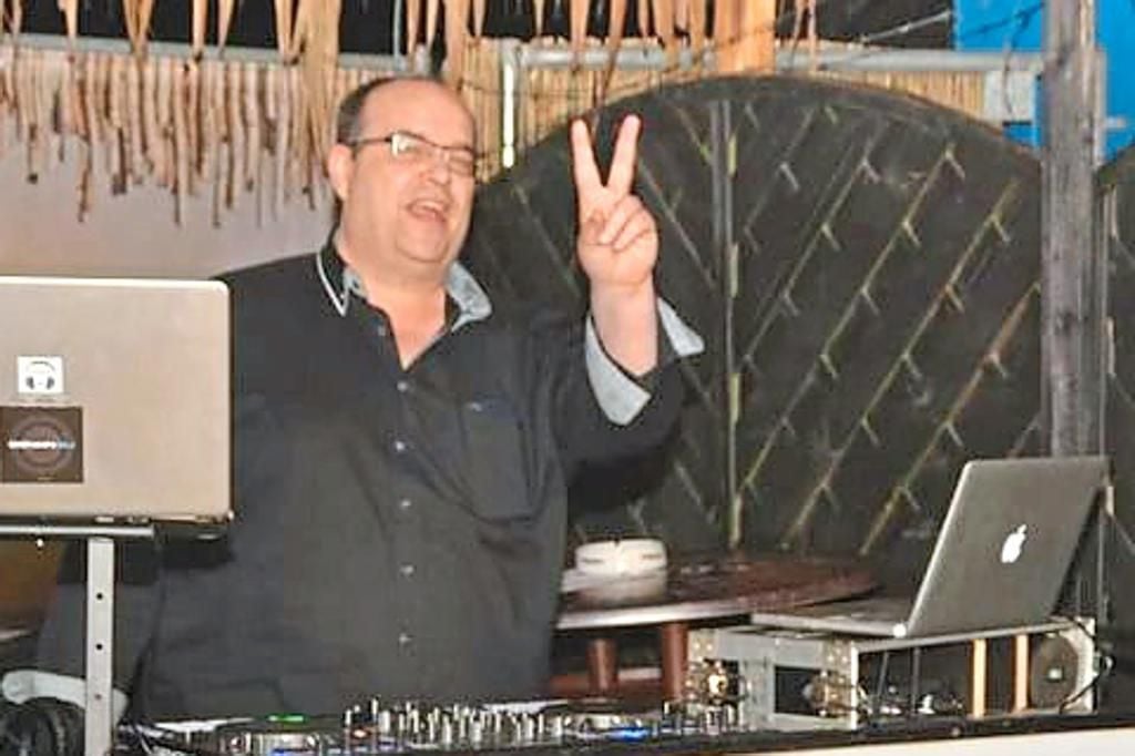 Schwerer Weg vom DJ zum Wachmann