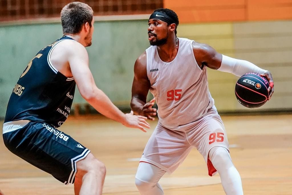 Esterkamp sieht zwei Gesichter