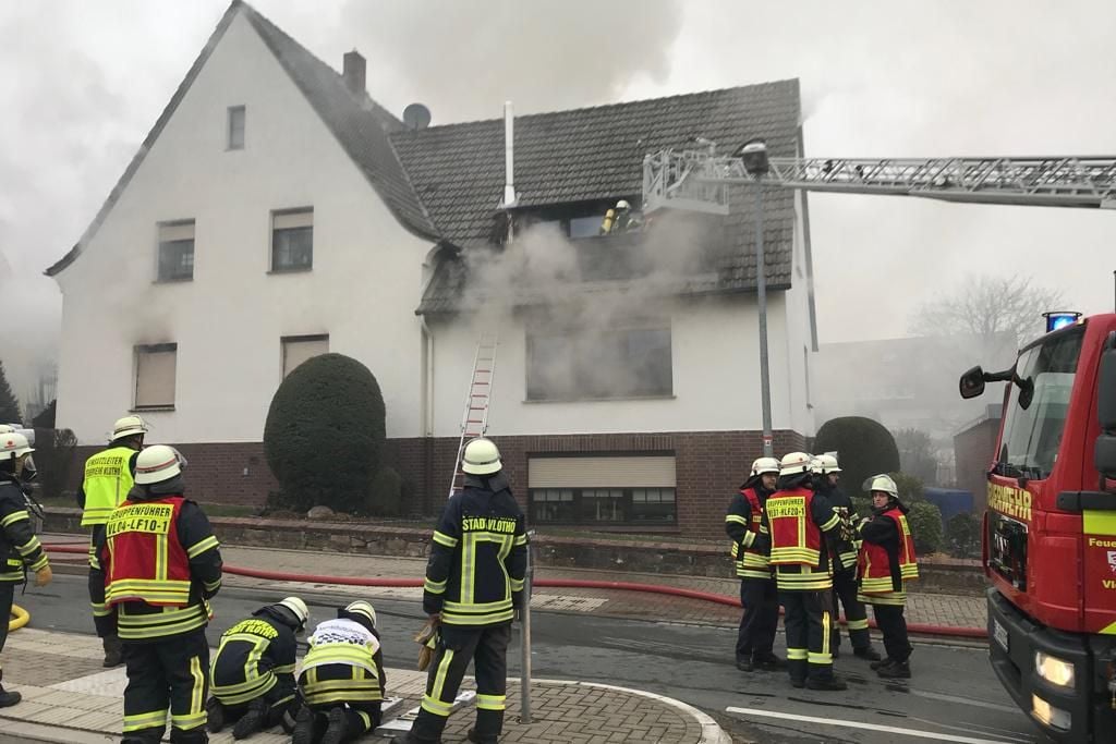 Frau stirbt bei Wohnungsbrand