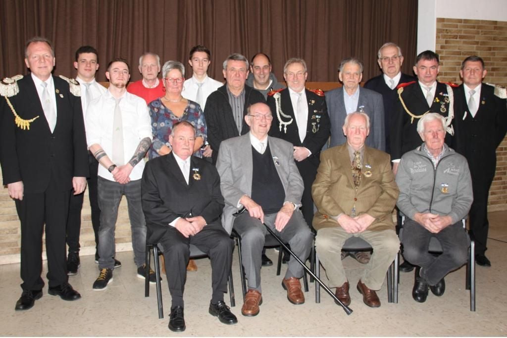 Gluns zum Ehrenoberst ernannt