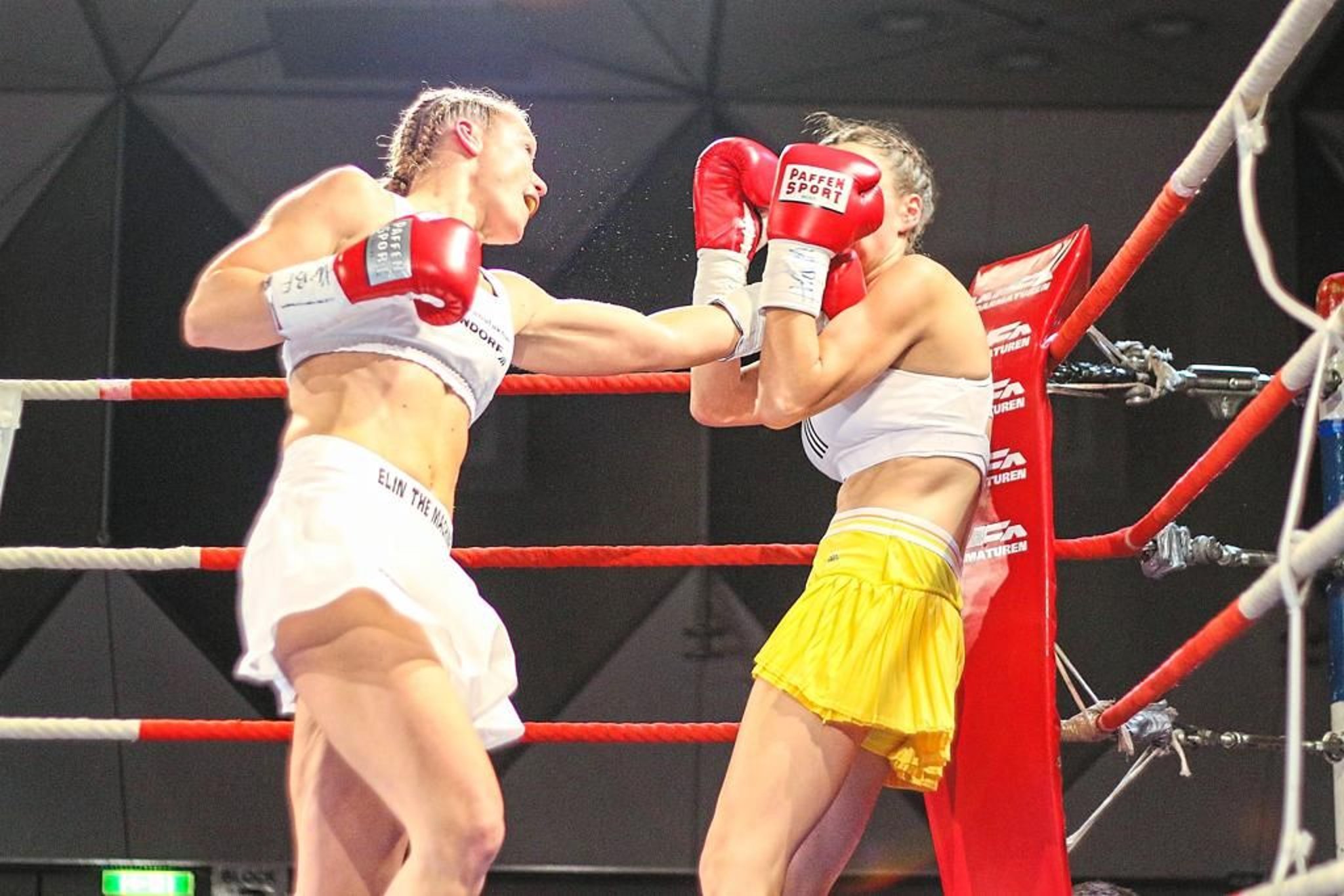 Elina Tissen rast im Eiltempo zum WM-Gürtel