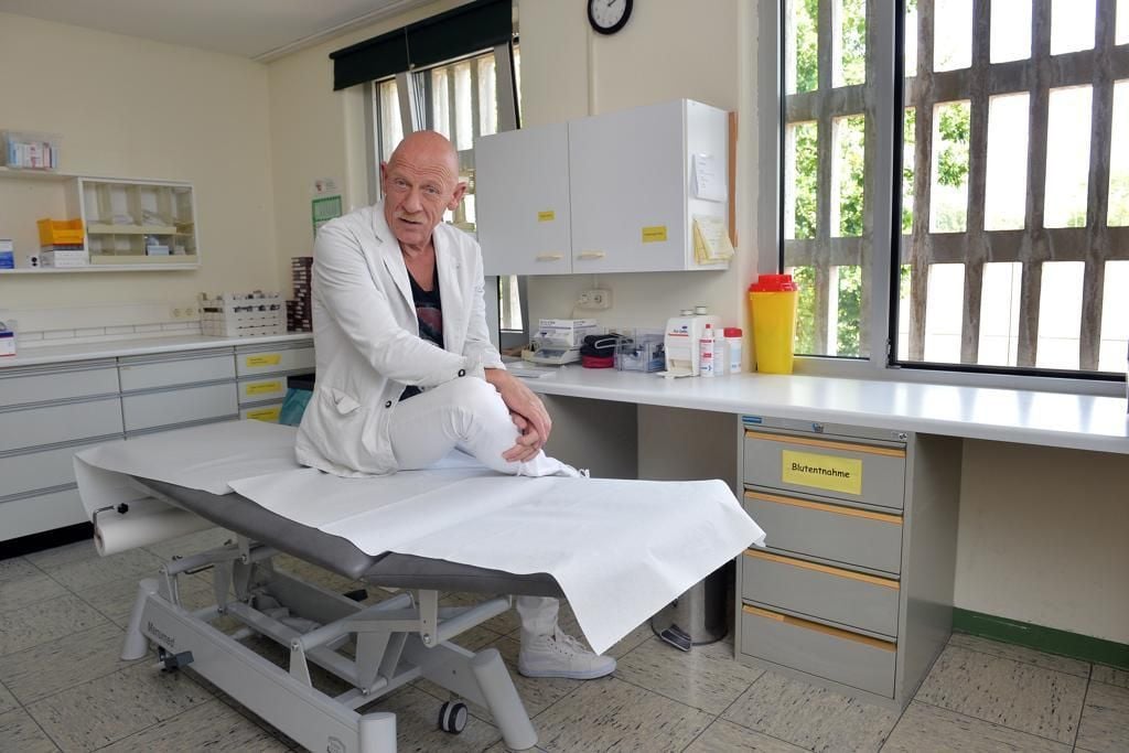 Joe Bausch: »Ich lebe mit und von den Verbrechern«