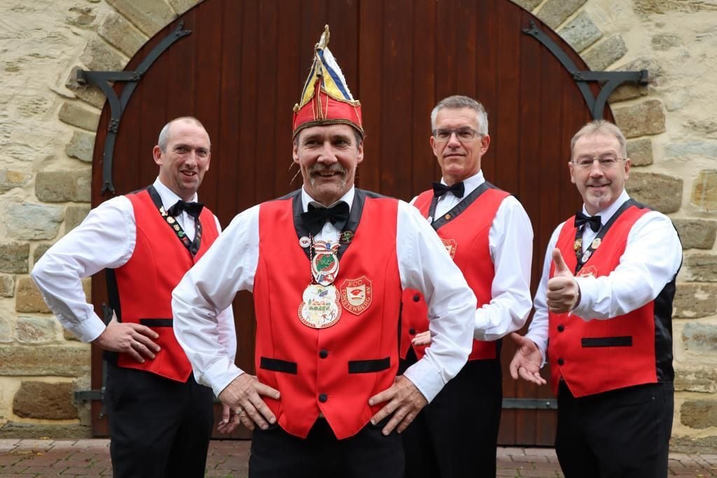 Ein echter Feger trägt die Prinzenkappe