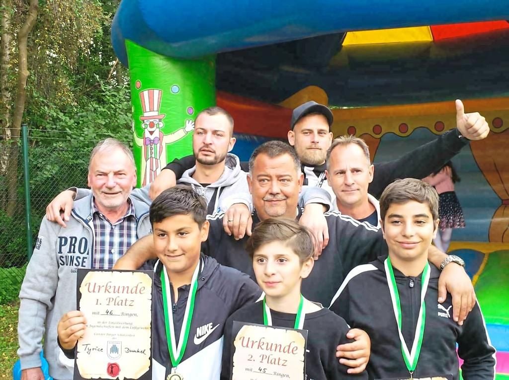 Kevin Giese holt den Vogel herunter