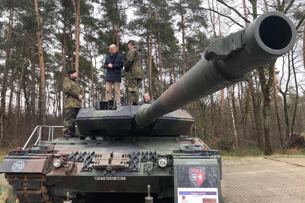 Obergefreiter der Reserve auf Truppenbesuch