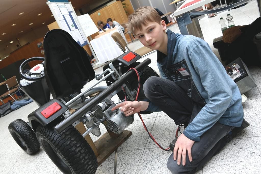 Das Kettcar fährt mit Elektro-Antrieb