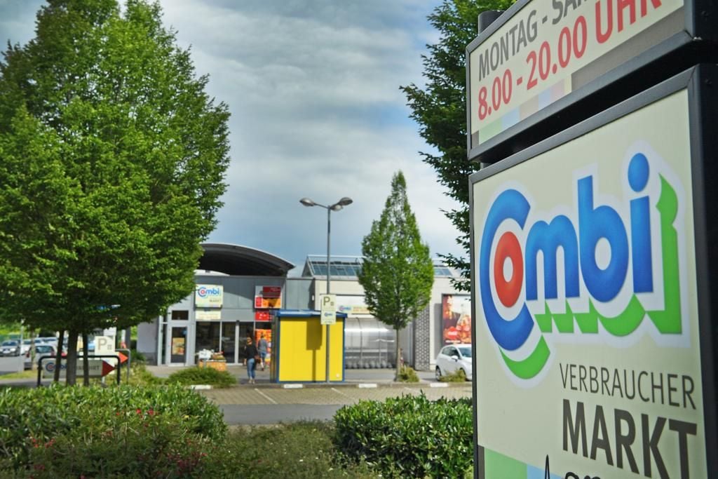 Bünting setzt Sparpläne um