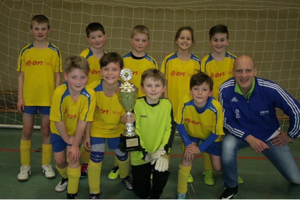 Dringenberger Talente holen goldenen Pokal