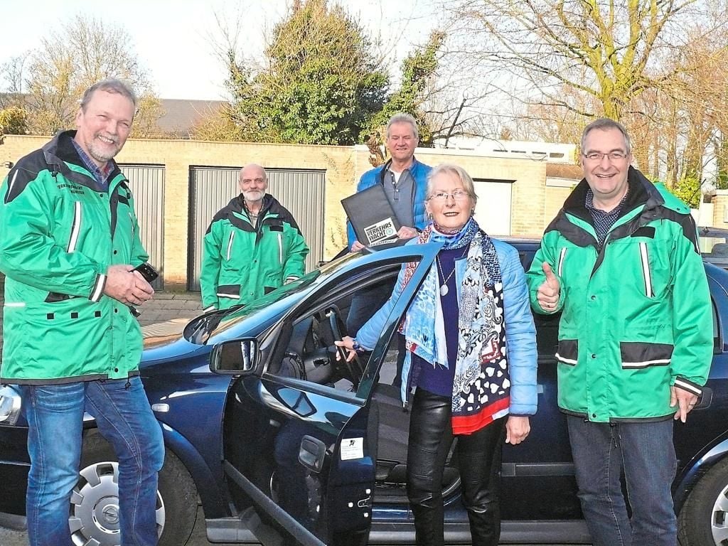 76-Jährige testet Fahrtauglichkeit