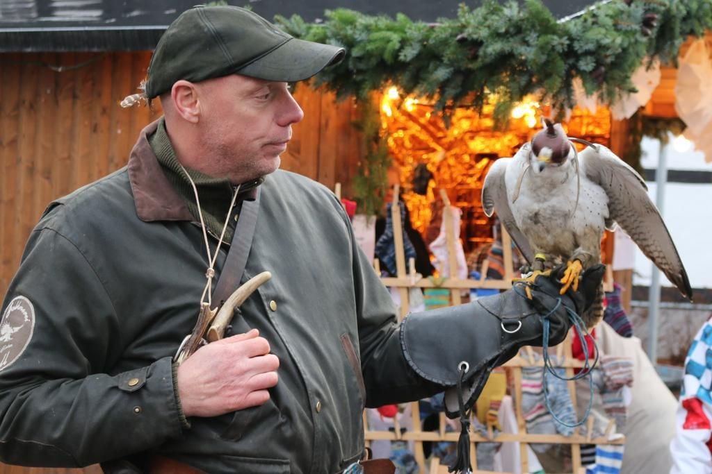 Schlangen: 15 Ortsvereine gestalten stimmungsvollen Weihnachtsmarkt