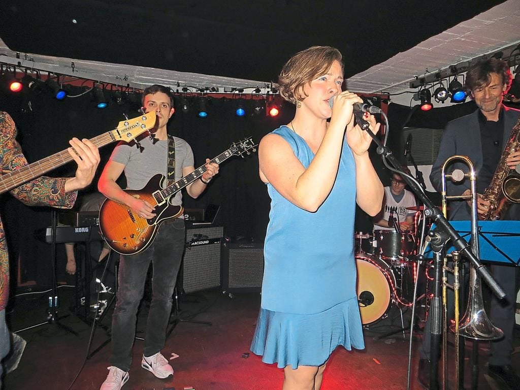 „Box in the attic“ begeistern das Publikum im Gleis 22