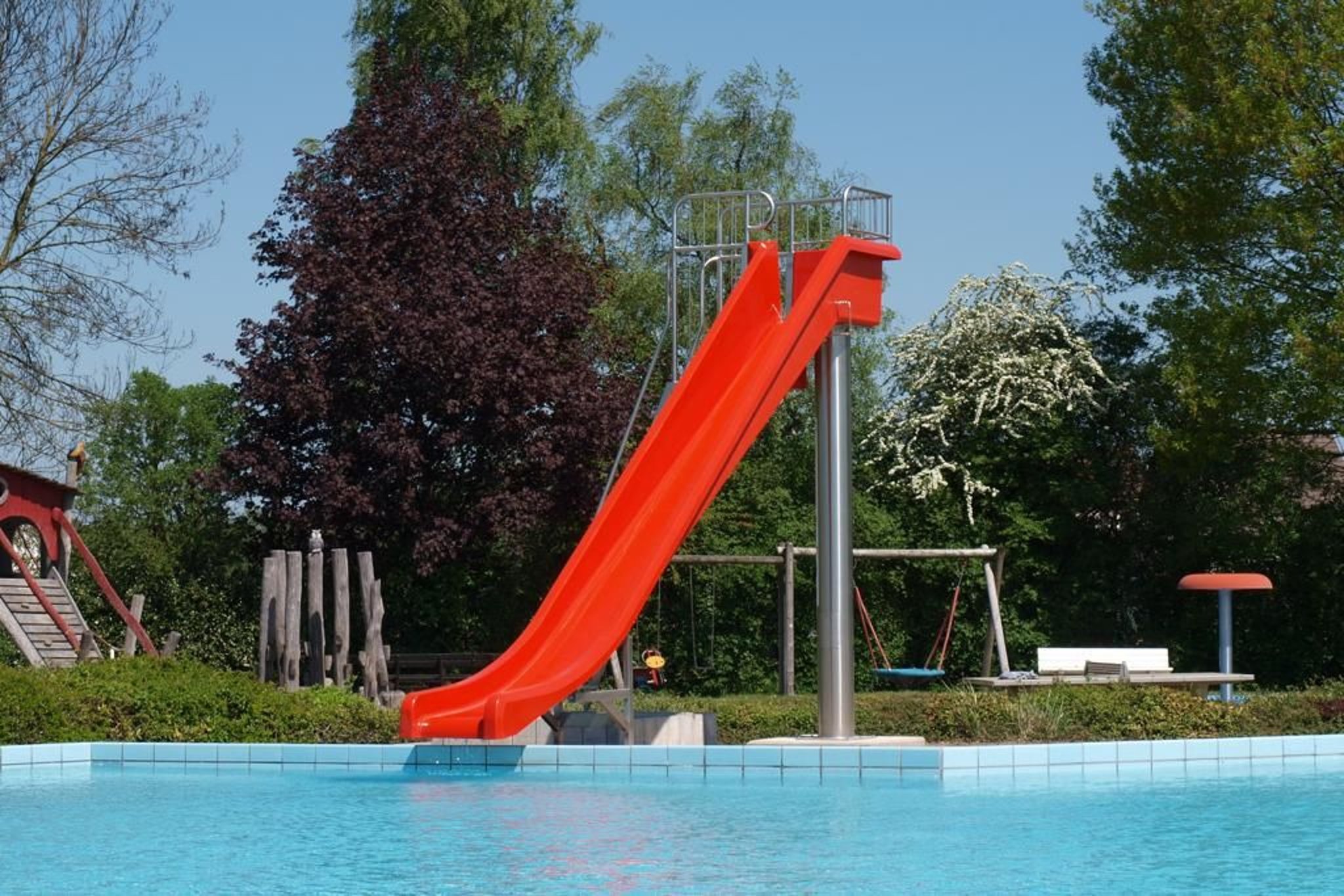 Freibad Gehlenbeck hat neue Rutsche