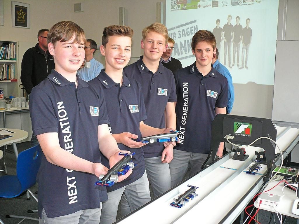 Rennwagen-Projekt von 15-Jährigen lässt Unternehmer staunen