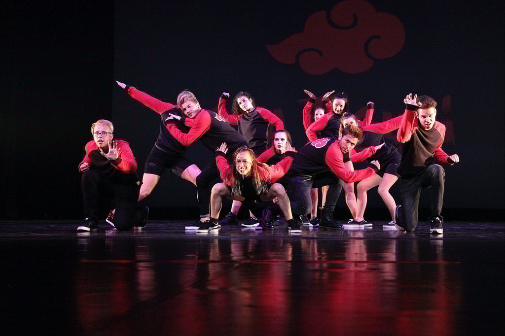 Benefiz-Gala mit Hip-Hop-Formation