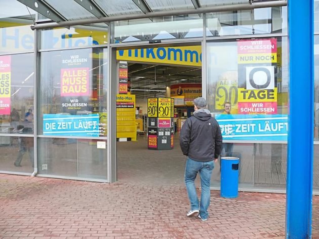 Bauhaus baut sich Max Bahr um