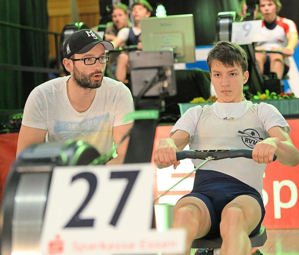 Gelungene Trockenübungen der RVM-Ruderer