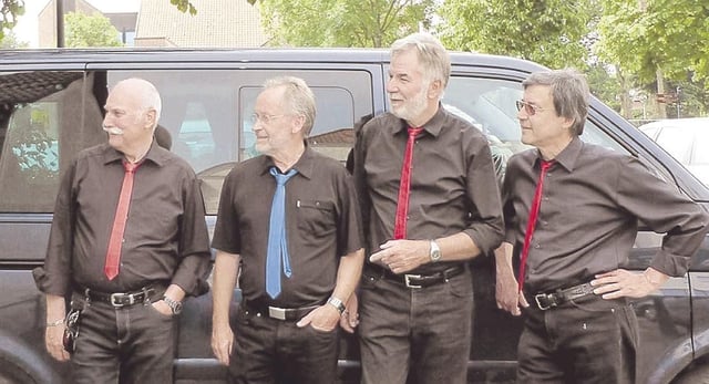 „Tinnitus“ richtet Tanzlokal bei Feldkamp ein