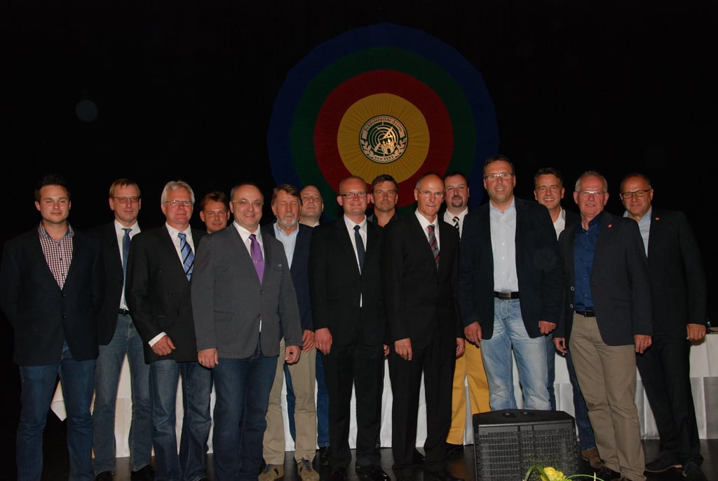 Thomas Schöning bleibt Kommandeur