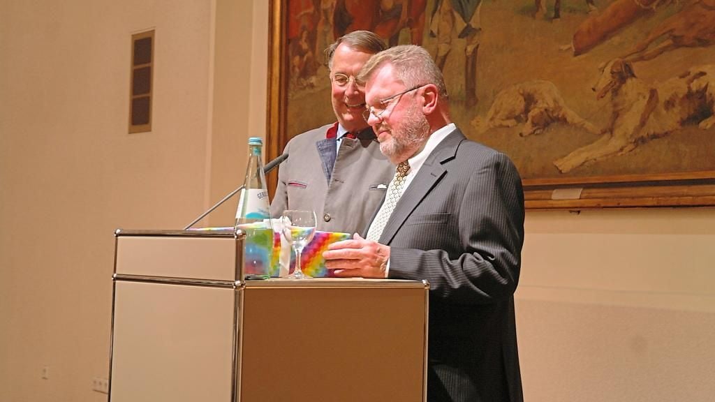 Zwischen Abbild und Knecht Gottes