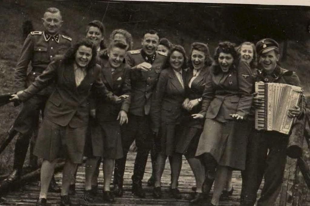 So lebte die SS in Auschwitz