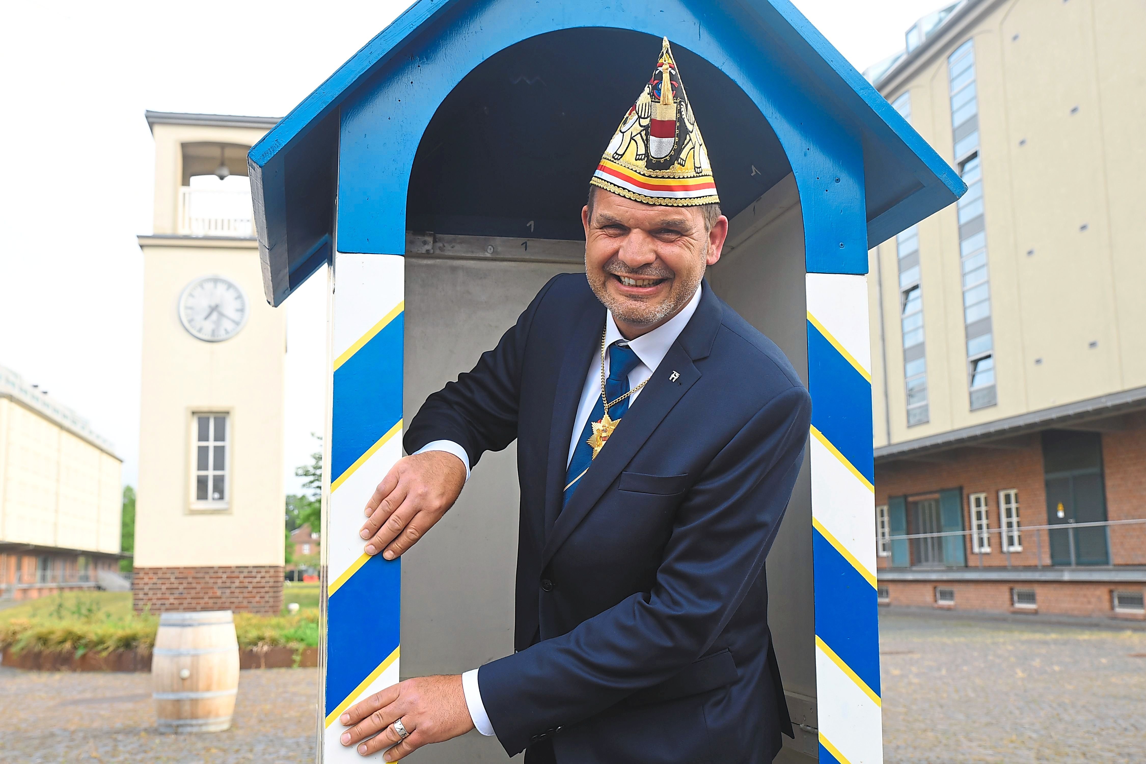 Mario Engbers will „Fröhlichkeit zu den Menschen bringen“