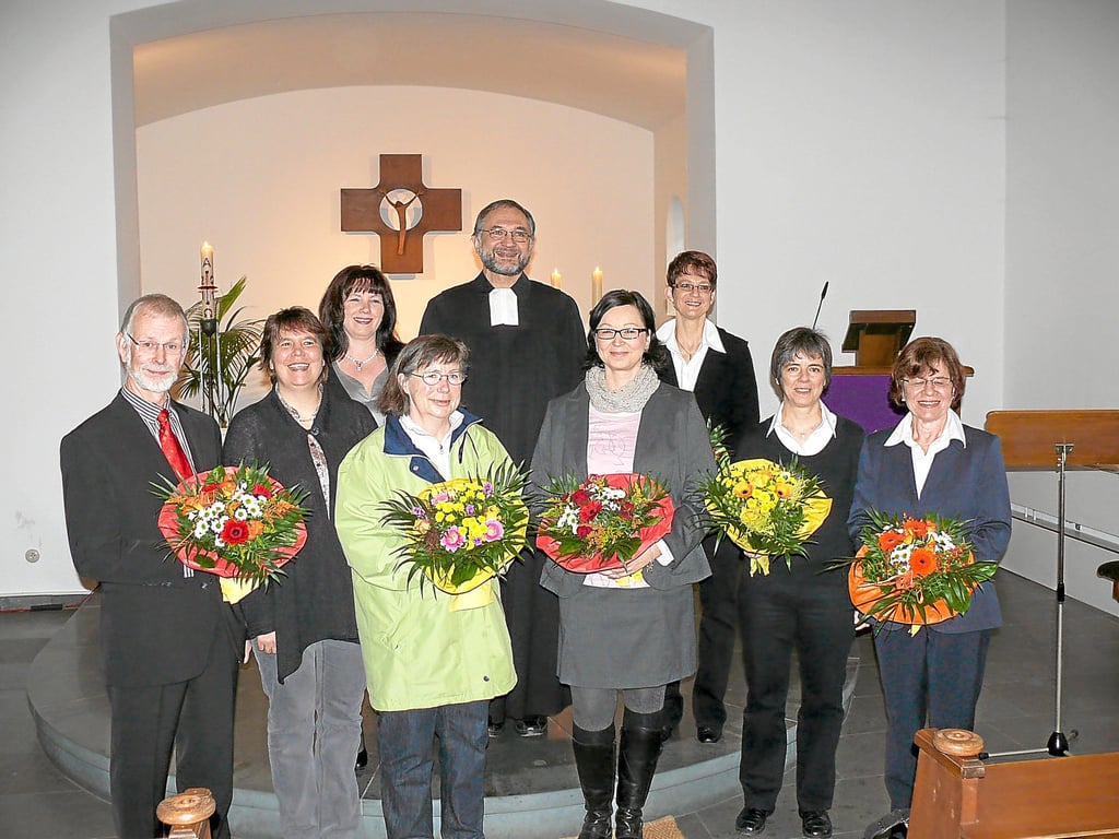 Neue Presbyterinnen begrüßt