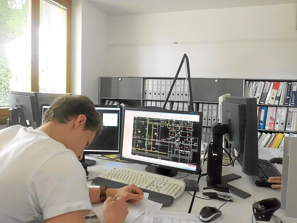 Lüftungsschächte und Sanitäranlagen