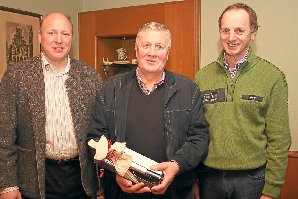 Landwirtschaftlicher Ortsverband wählt neuen Vorsitzenden / Dank an ...