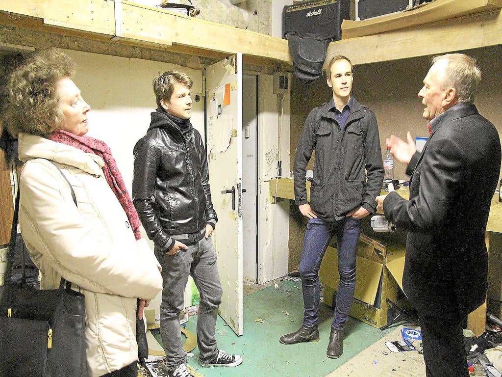 Kurz vor Schließung des Schützenhofbunkers kommen die Generationen ins ...