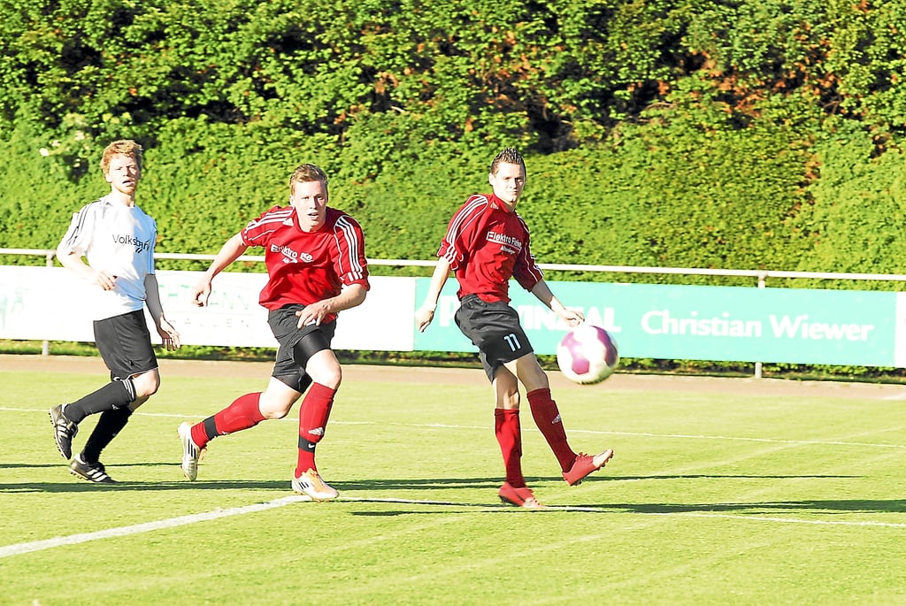 TuS schlägt Amisia Rheine verdient 4:1