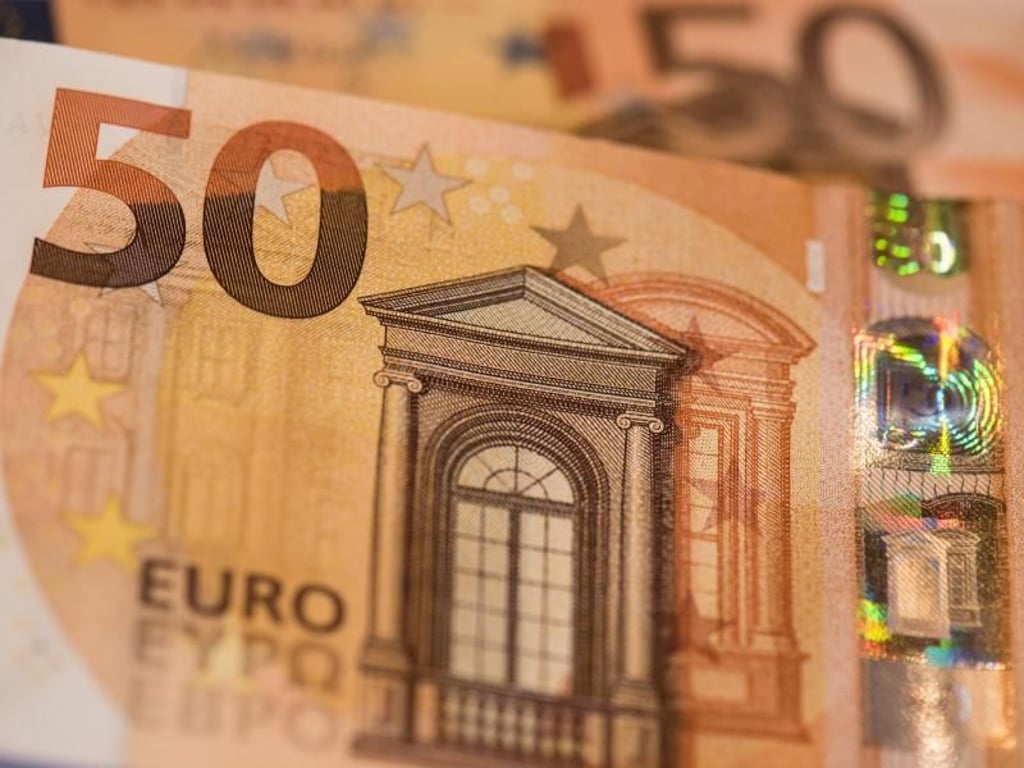 Den echten 50-Euro-Schein erkennen - Merkmale im Überblick