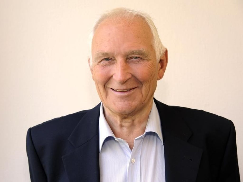 BVB-Legende «Aki» Schmidt im Alter von 81 Jahren gestorben