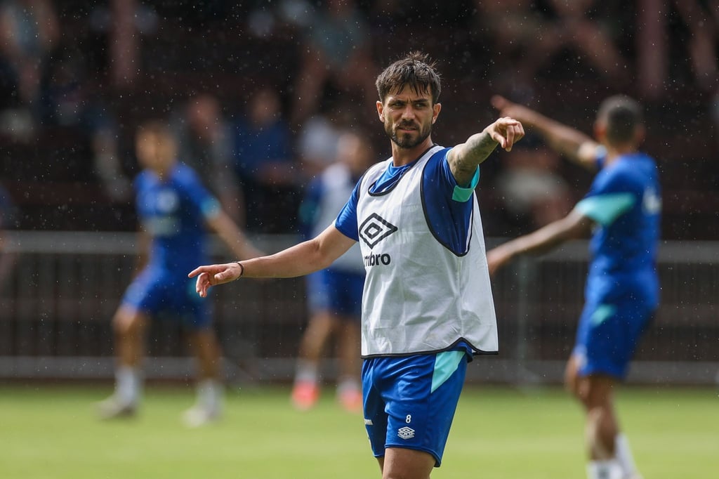 Latza neuer Mannschaftskapitän beim FC Schalke 04