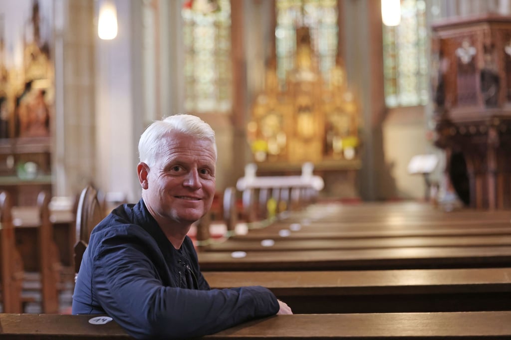 Kölner Pfarrer holt sich Tipps von Guido Cantz