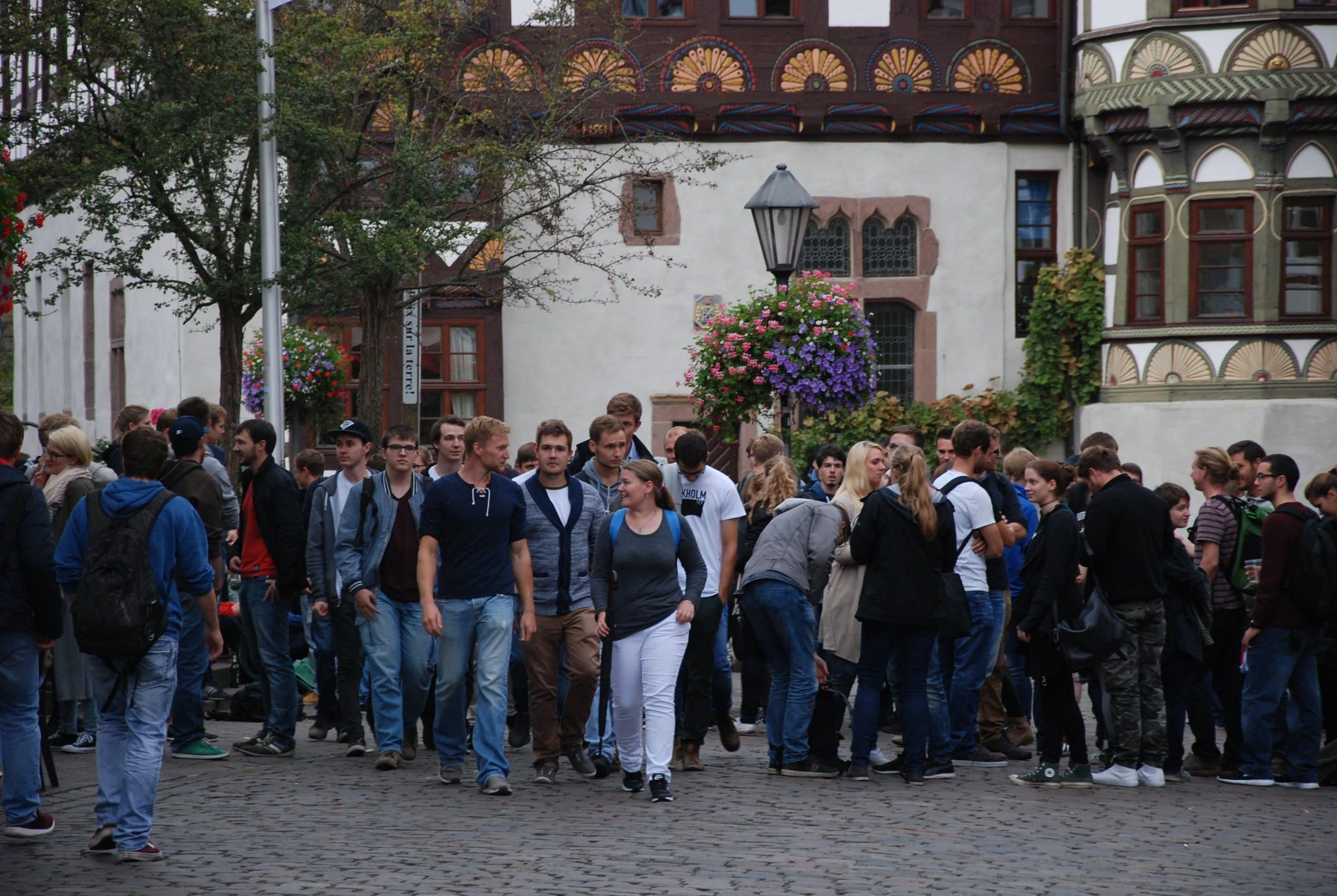 Hochschule Höxter: Kleiderkette der Erstsemester